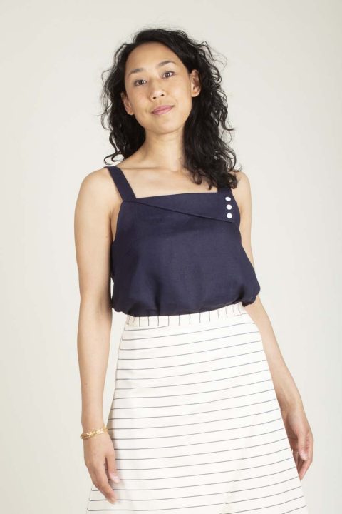 Brené top - The perfect sewing pattern for beginners byOSE PATTERNS